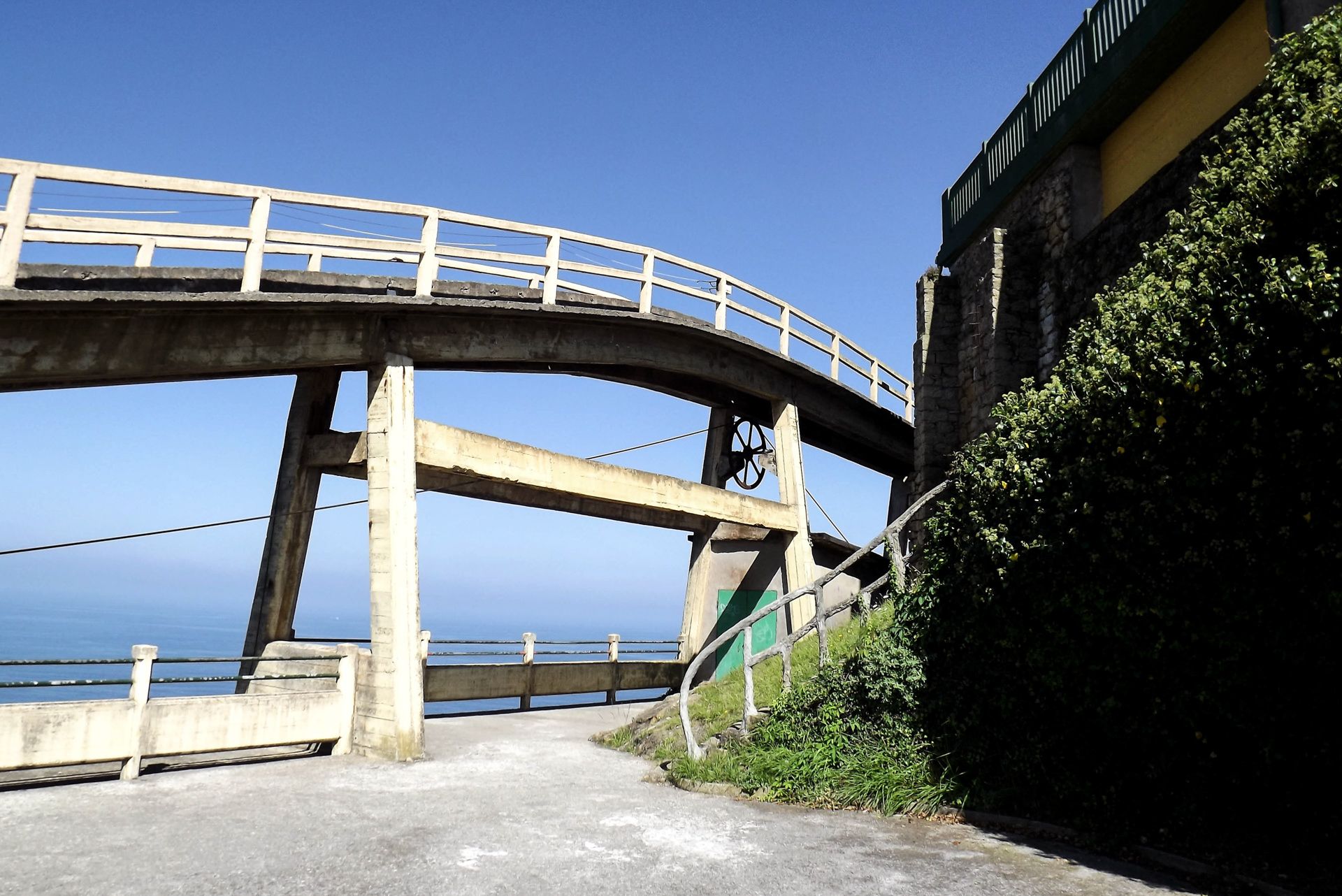 Parque de Atracciones Monte Igueldo • Schweizer Berge in Spanien